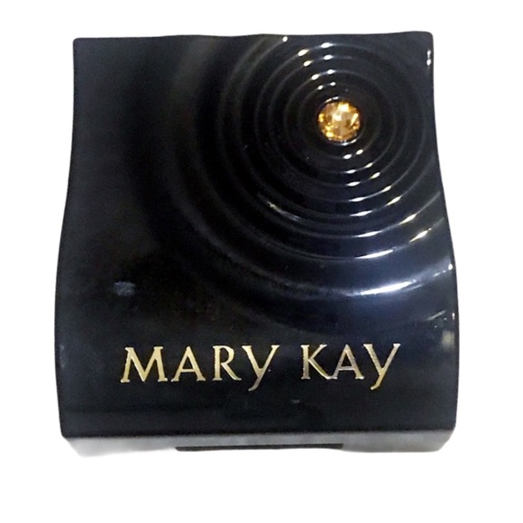 Mary Kay | Makeup | New Mary Kay 5th Anniversary Makeup Compact | Poshmark